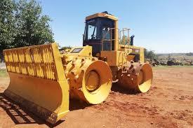 CATERPILLAR 826C LANDFILL COMPACTOR OPERATION AND MAINTENANCE MANUAL ...