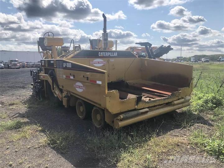 CATERPILLAR AP1000 ASPHALT PAVER 1HD OPERATION AND MAINTENANCE MANUAL ...