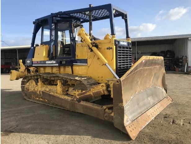 Download Komatsu D85A-21B (US) Bulldozer Parts Manual SN 36537-UP (Cus ...